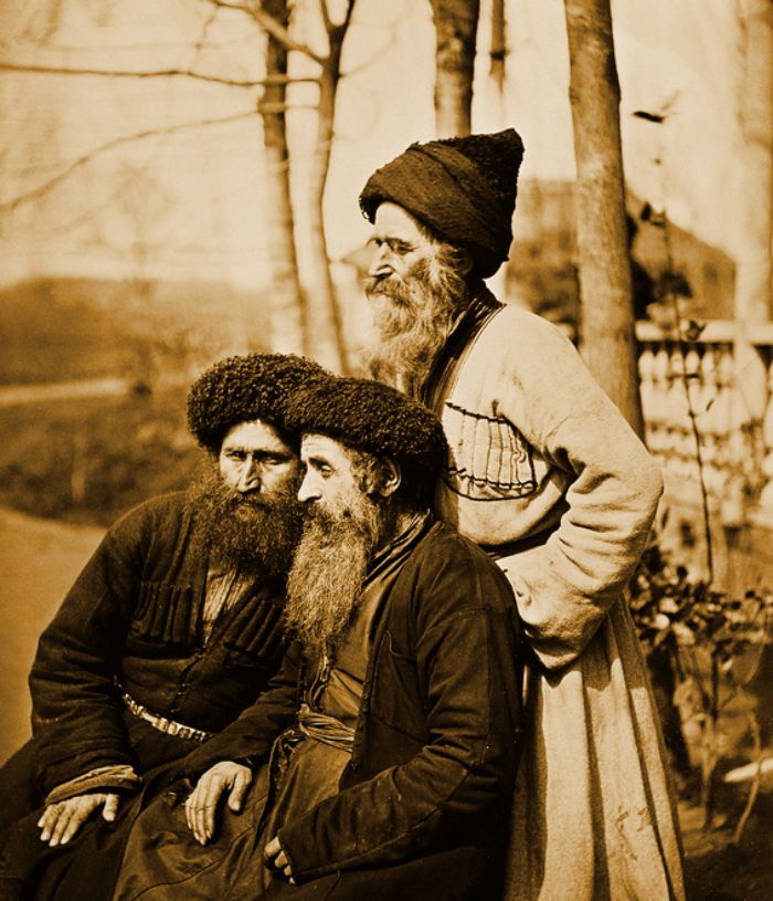 Photo Vault: Cossacks in White | Tres Bohemes