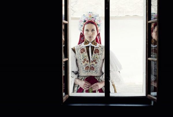 Accompanying a Kroj, Folk Headwear | TresBohemes.com