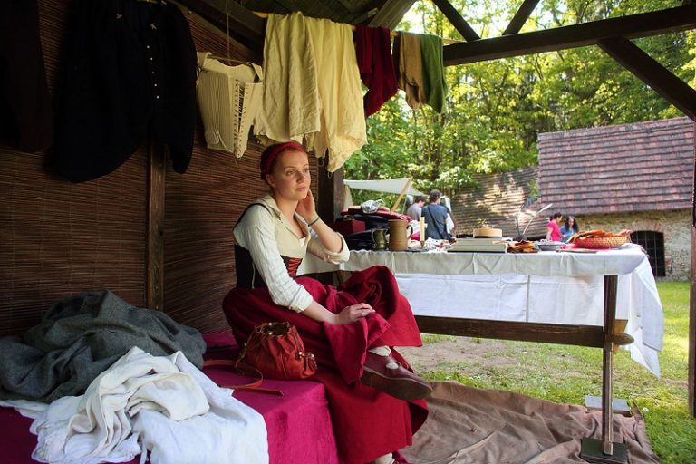 Traditional Crafts at the Castle Šelmberk - History of the Czech Republic